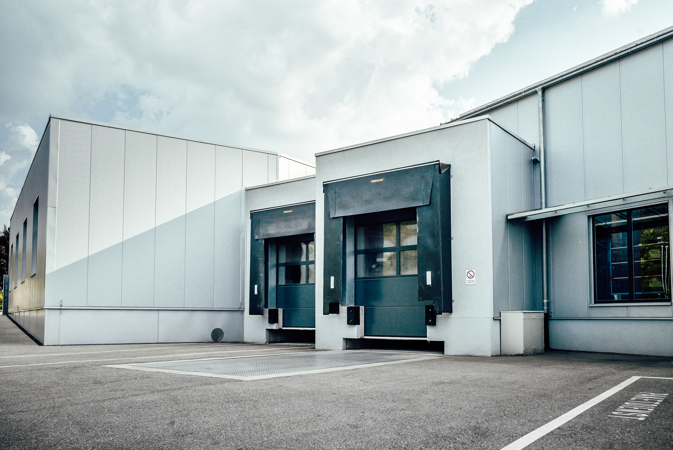 Hekatron Manufacturing: EMS - offerings made in Germany